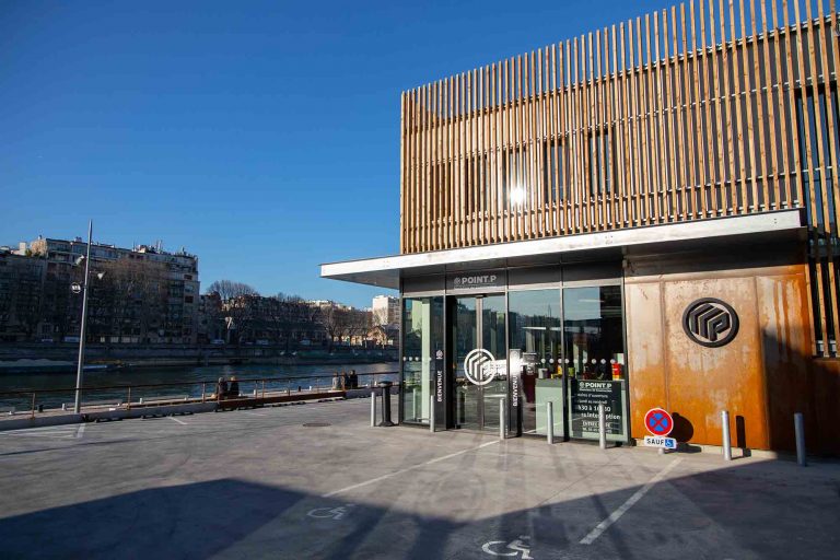 L'agence Point P (Paris 15ème) fait peau neuve! - L'Echo de la baie