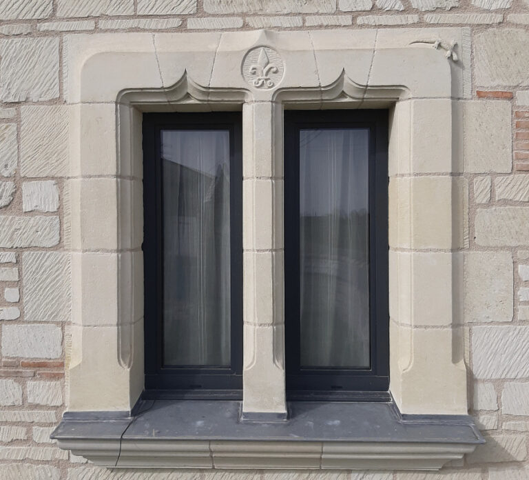 Visibles ou cachées, les nouvelles gammes alu de LEUL Menuiseries