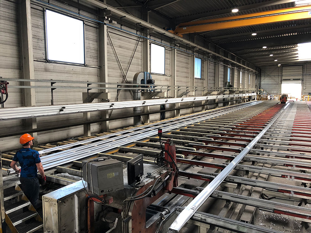 Profils Systèmes investit toujours plus : dans ses outils de production ...