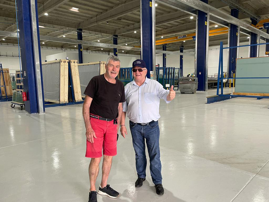 Création de Riou Océan Glass, une usine unique et ultra-moderne de ...