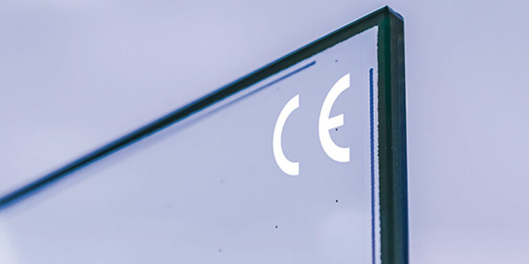 BAU 2025 : Zoom sur FINEO le vitrage isolant sous vide haute performance