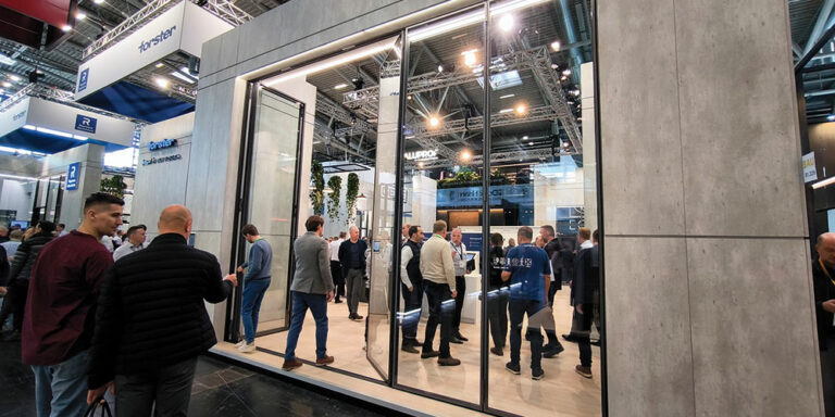 BAU 2025 : Forster et ses façades Thermfix Vario RC4 - L'Echo de la baie